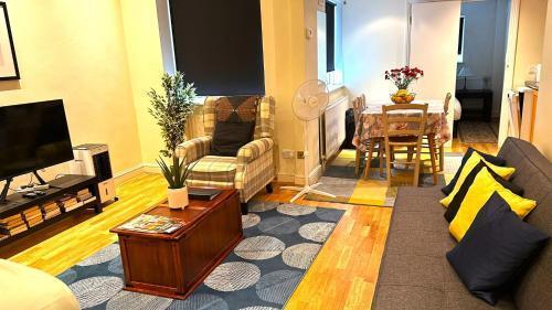 Lovely Apartments Around Kensington and Chelsea Locations W8 SW5 SW3 ...