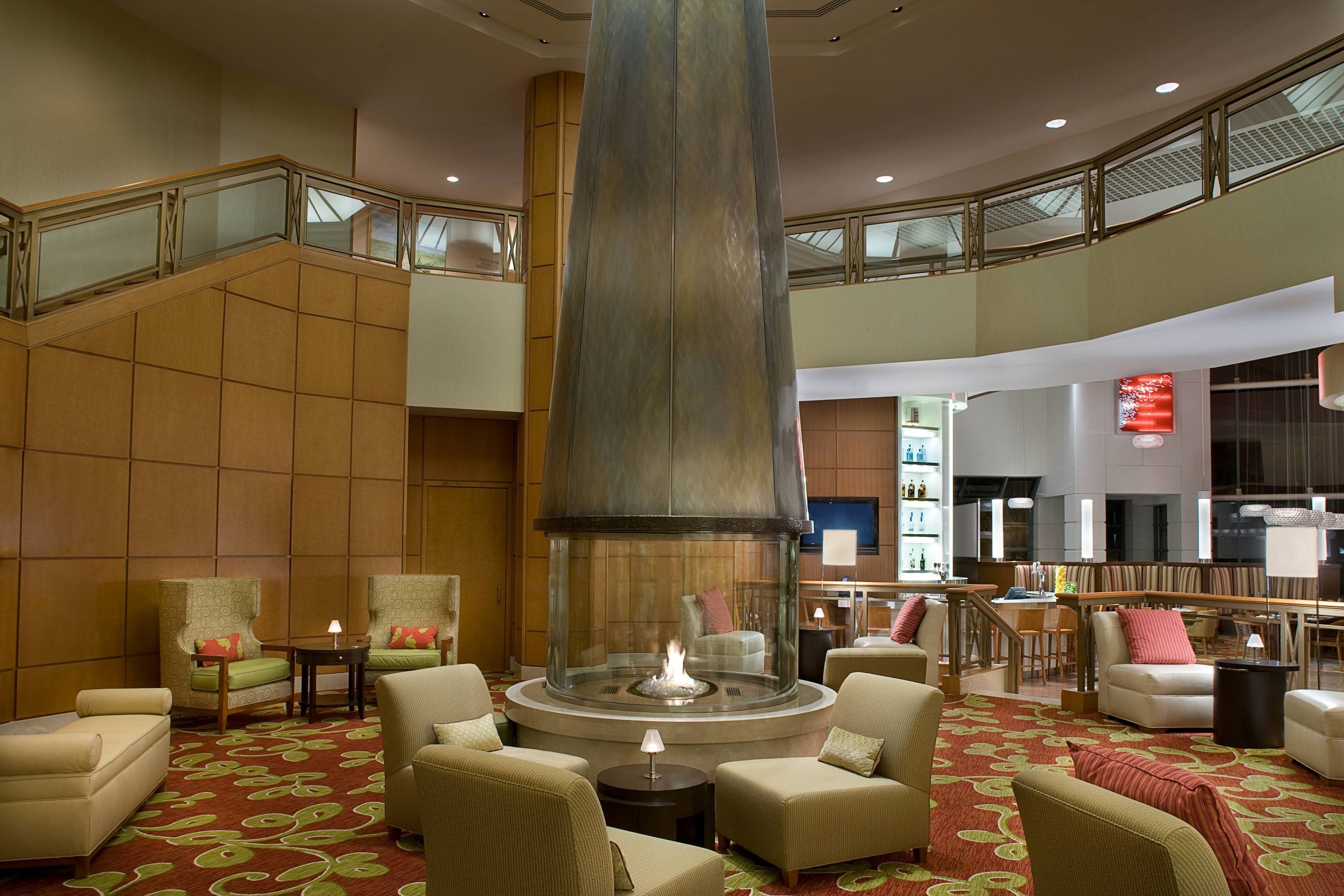 Marriott Downtown at CF Toronto Eaton Centre, Toronto Hotel Price ...